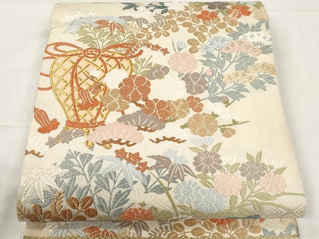 平和屋着物●六通柄袋帯　唐織　四季花苑文　秀錦　金糸　正絹　逸品　CAAY9247yk
