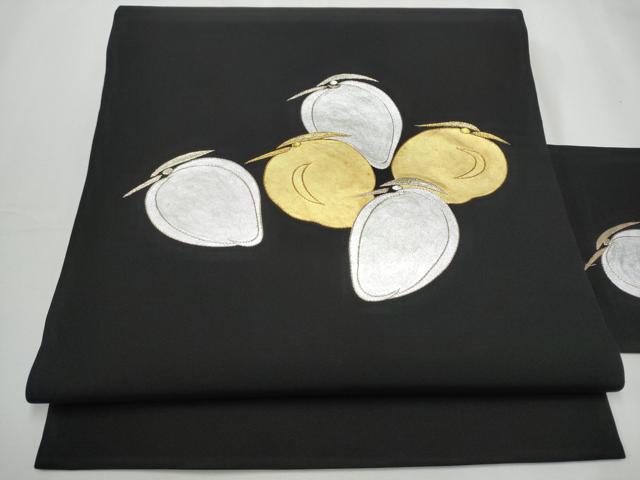 平和屋着物●九寸名古屋帯　刺繍　成物　黒地　金銀彩　正絹　逸品　CAAY9634hy