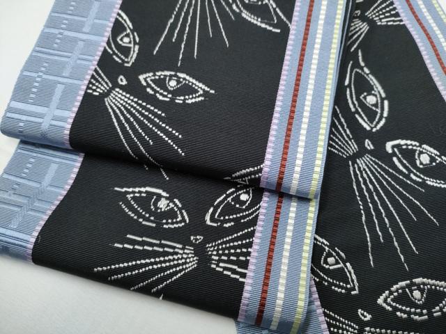 平和屋着物●本場筑前博多織　半幅帯　猫　井上絹織謹製　博多金ラベル　証紙付き　正絹　逸品　CAAY9883hy