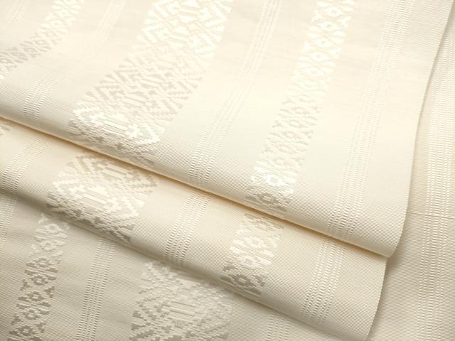 平和屋着物●本場筑前博多織　九寸名古屋帯　献上　練色　正絹　逸品　CAAY9916hy