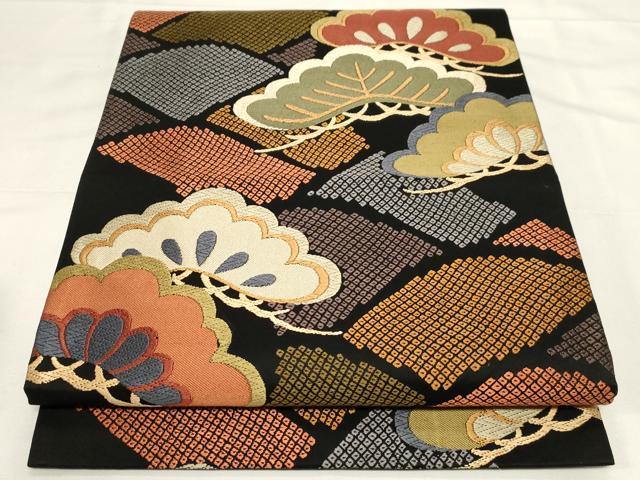 平和屋着物●六通柄袋帯　唐織　松葉文　黒地　正絹　逸品　CAAZ0316dy