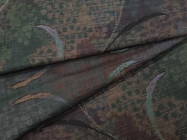 平和屋着物●本場大島紬　9マルキ　唐草文　正絹　逸品　CAAZ0839vf