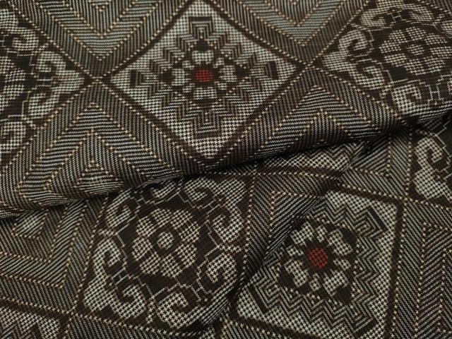 平和屋着物●本場大島紬　龍郷絣　菱花文　正絹　逸品　CAAZ2649ut