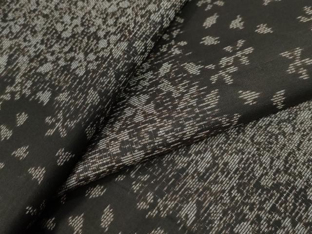 平和屋着物●本場大島紬　9マルキ　舞花文　正絹　逸品　CAAZ2966yc