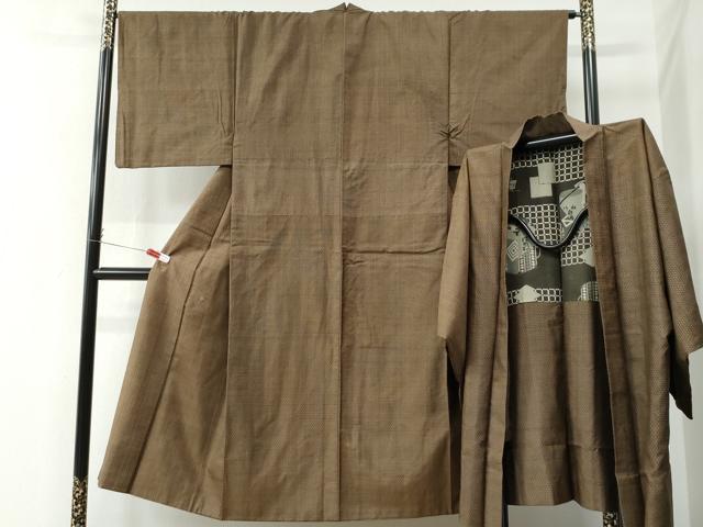 平和屋着物●男性　紬　アンサンブル　亀甲柄　正絹　逸品　CAAZ3273yc