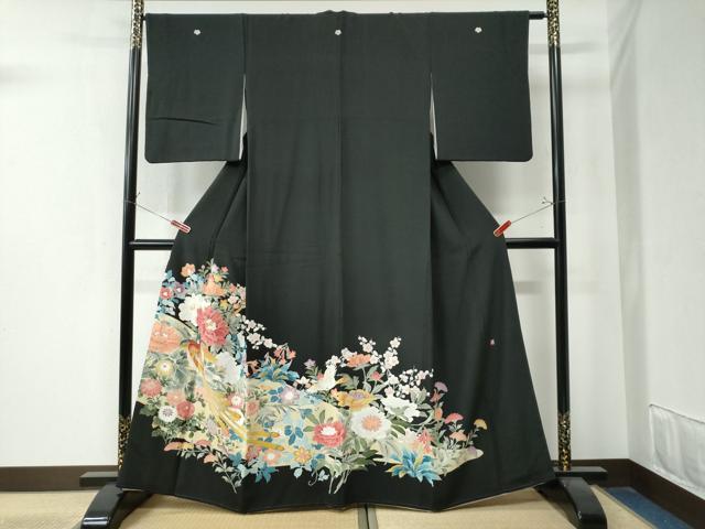 平和屋着物●豪華黒留袖　友禅　作家物　尾長鳥草花文　正絹　逸品　CAAZ3401yc