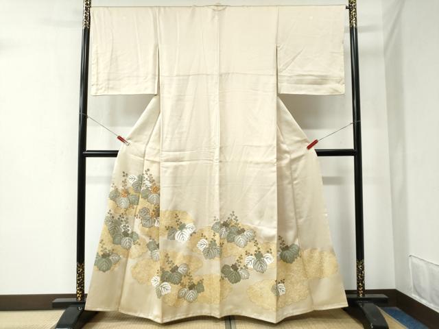 平和屋着物●豪華色留袖　駒刺繍　雲取り桐文　金彩　正絹　逸品　CAAZ3921yc