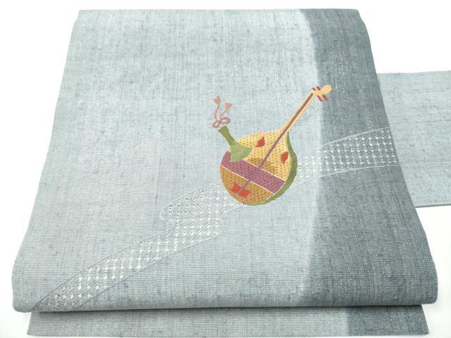 平和屋着物●中国三大刺繍　スワトウ刺繍　総刺繍　九寸名古屋帯　紬地　楽器文　銀通し地　正絹　逸品　CAAZ4293hy