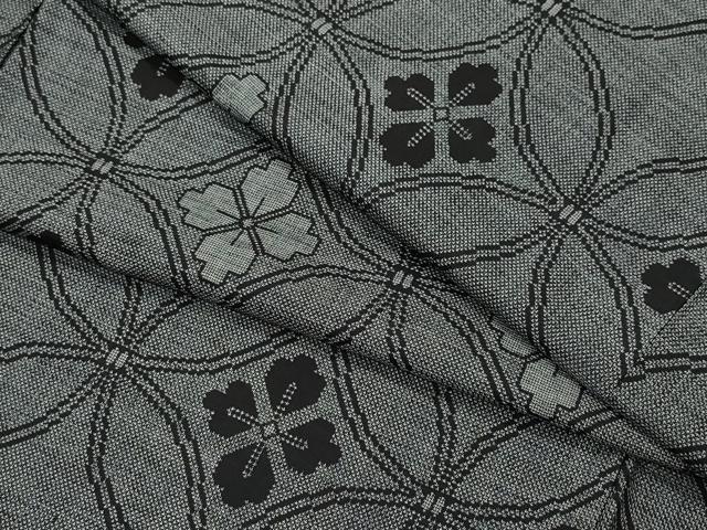 平和屋着物●本場大島紬　9マルキ　七宝花文　正絹　逸品　CAAZ8389vf