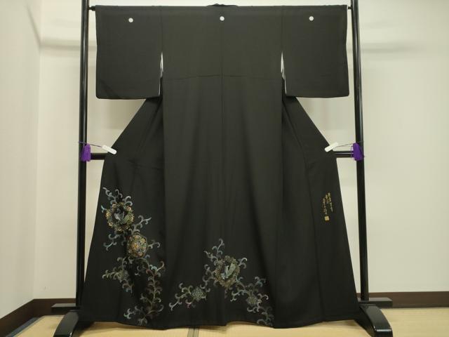 平和屋着物●螺鈿工芸作家　佐野正喜　黒留袖　孔雀花唐草文　金彩　正絹　逸品　CABA1486gh