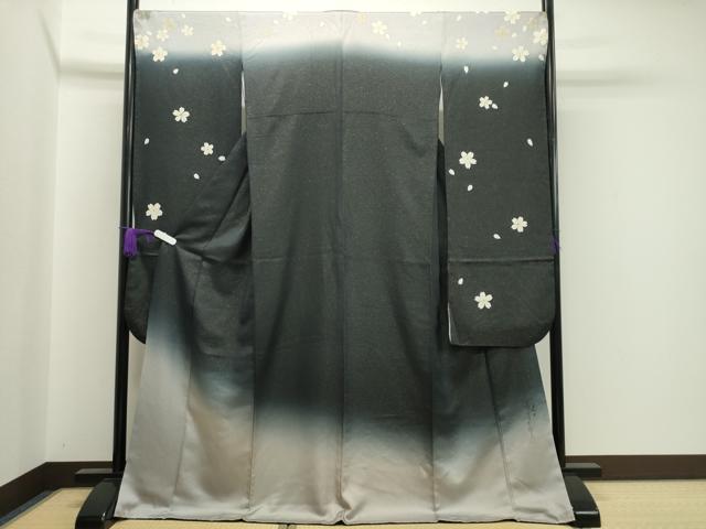 平和屋着物●二代目清次郎　手描き　振袖　舞桜文　暈し染め　金彩　金通し地　正絹　逸品　CABA1536gh