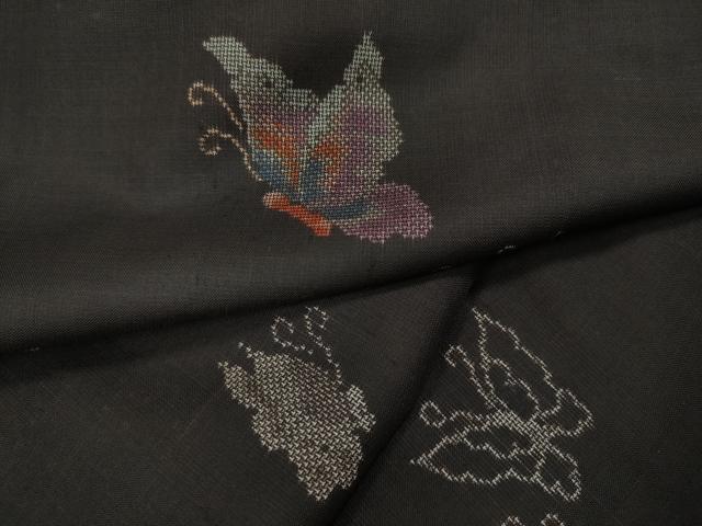 平和屋着物●本場大島紬　9マルキ　地空き　舞蝶文　正絹　逸品　CABA1612ut