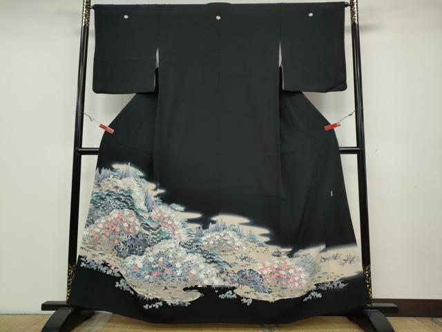 平和屋着物●十日町友禅作家　岡村蒼風　黒留袖　草花文　正絹　逸品　CABA1773ut