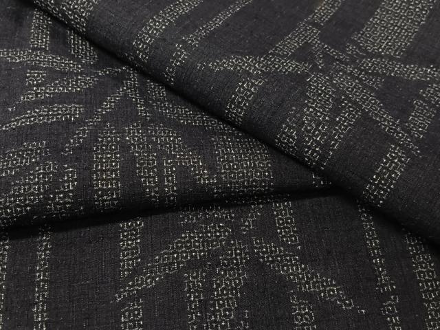 平和屋着物●本場結城紬　重要無形文化財　100亀甲　笹竹文　正絹　逸品　CABA4705vp