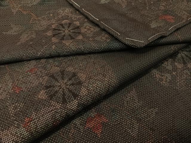 平和屋着物●本場大島紬　9マルキ　花絵皿文　正絹　逸品　未使用　CABA4796vp