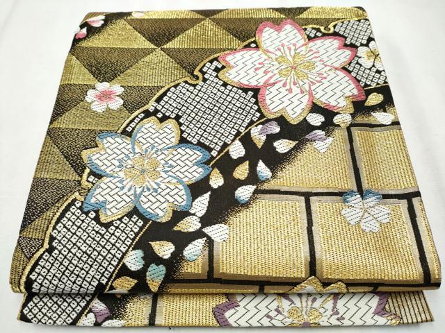 平和屋着物●六通柄袋帯　唐織　雪芝舞桜文　金糸　正絹　逸品　CABA5116hy