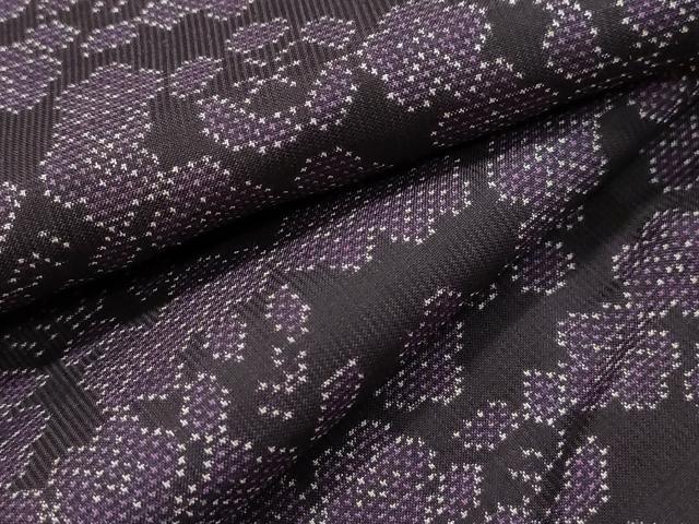 平和屋着物●本場大島紬　7マルキ　舞梅文　正絹　逸品　未使用　CABA8849dy