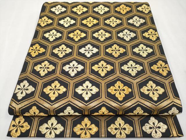 平和屋本店■希少　西陣　紫紘謹製　山口伊太郎　六通柄袋帯　亀甲花菱文錦　黒地　金糸　鈴乃屋扱い　逸品　CYAA1806s5