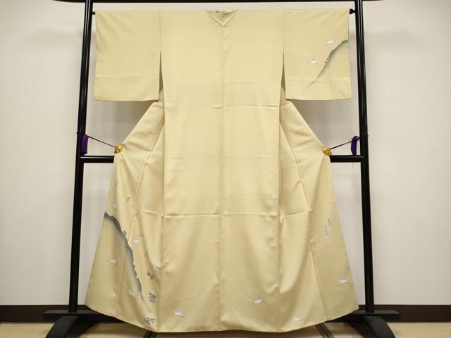 平和屋着物■極上　手彫木版染　佐伯武晴　訪問着　紬地　跳兎　月　やまと金ラベル　薄黄色地　逸品　CYAA3525s5