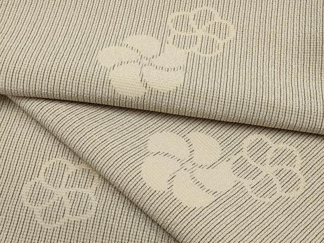 平和屋着物■極上　本塩沢　ねじ梅　練色地　逸品　CYAA3897s5