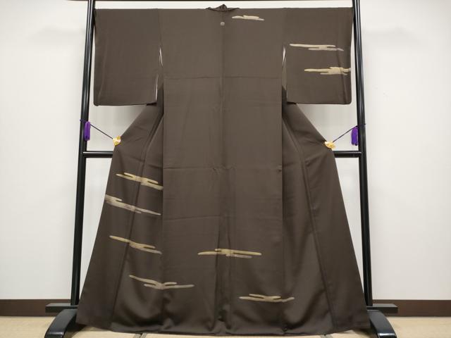 平和屋着物■極上　訪問着　駒刺繍　エ霞文　金彩　赤墨色地　逸品　CYAA3935s5