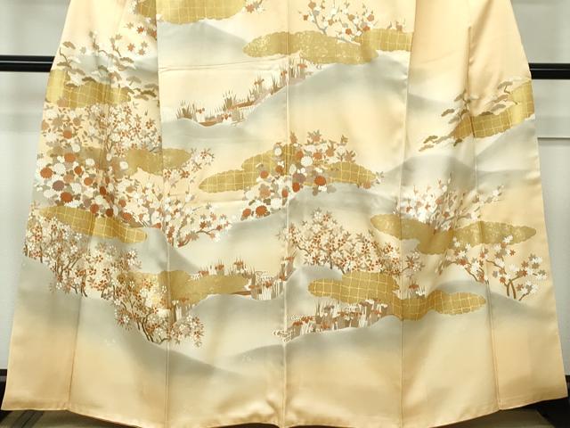 平和屋本店□極上 訪問着 雲取り草花文 暈し染め 金彩 逸品