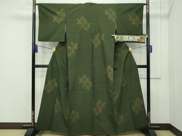 平和屋本店■極上　本場結城紬　重要無形文化財　100亀甲　有栖川　藍媚茶色地　廣田紬謹製　証紙付き　逸品　CZAA1906s5