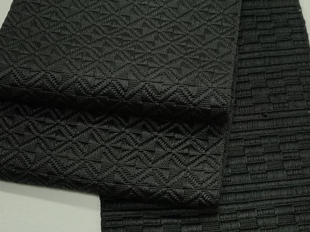 平和屋本店■極上　男性　本場筑前博多織　博多金ラベル　両面　角帯　切子柄　黒地　井上絹織謹製　証紙付き　逸品　CZAA2087s5
