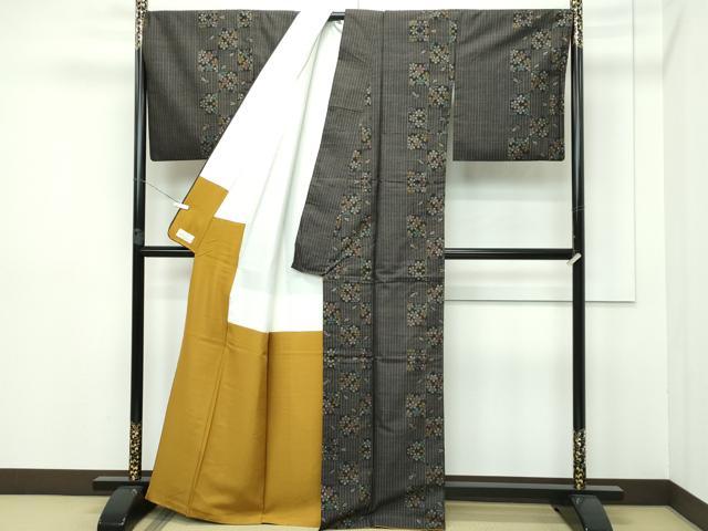 平和屋本店□極上 本場大島紬 9マルキ 泥染め 市松舞桜文 当田安憲作