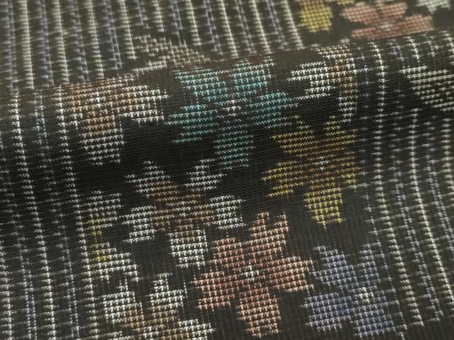 平和屋本店□極上 本場大島紬 9マルキ 泥染め 市松舞桜文 当田安憲作