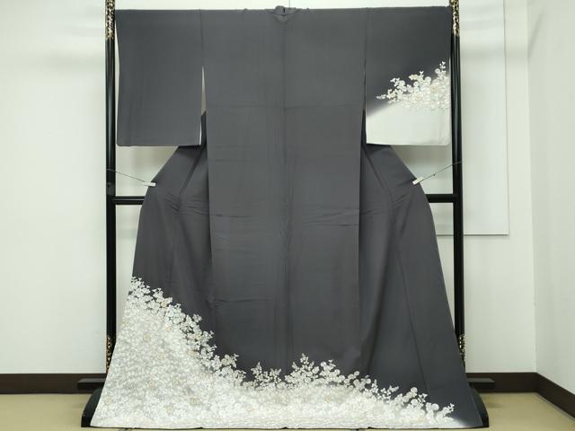 平和屋本店■極上　訪問着　総刺繍　中国三大刺繍　相良刺繍　菊　暈し染め　金糸　消炭色地　逸品　CZAA3361s5