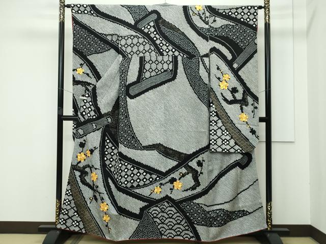 平和屋着物■極上　振袖　総絞り　駒刺繍　巻絵枝梅文　逸品　黒地　金彩　CZAA3435s5