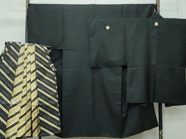 平和屋着物■極上　男性　色無地　紋付き羽織・行灯袴セット　黒地　花菱地紋　舞台衣装　洗える着物　逸品　CZAA3653s5