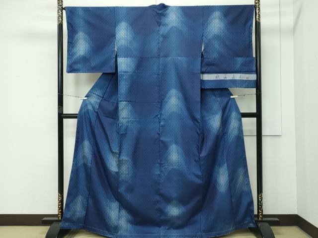 平和屋本店■超希少　日本工芸会正会員　秋山眞和　綾の手紬　手織　本藍染　三越扱い　証紙付き　逸品　未使用　CZAA3835s5