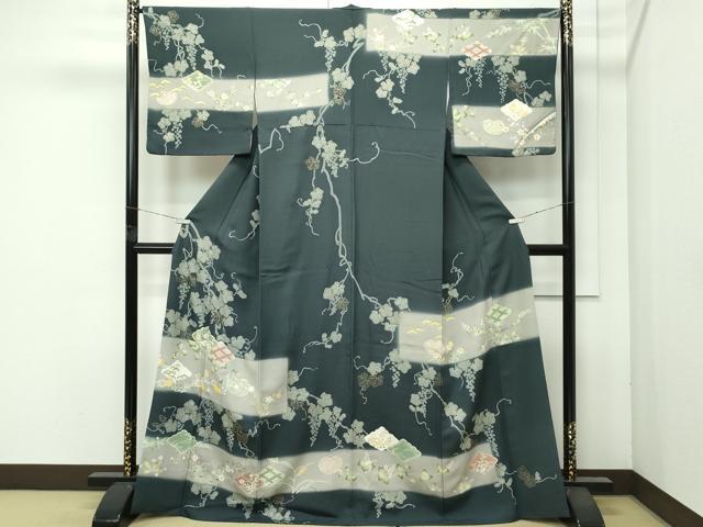 平和屋本店●極上　訪問着　葡萄蔦の葉草花文　暈し染め　金彩　柳煤竹色地　逸品　CZAA4658s6