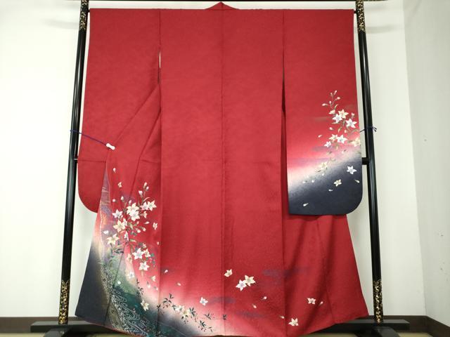 平和屋着物●中国三大刺繍　スワトウ刺繍　汕頭刺繍　振袖　草花文　暈し染め　金彩　金通し地　やまと誂製　正絹　逸品　DAAQ2852ps