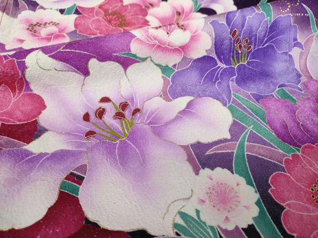 平和屋着物○豪華振袖 刺繍 草花文 暈し染め 金彩 銀通し地