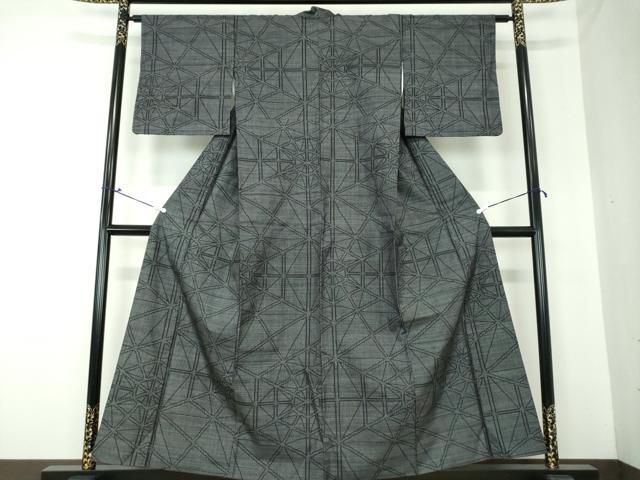 平和屋着物●本場大島紬　7マルキ　幾何学文様　正絹　逸品　DAAQ3376ps