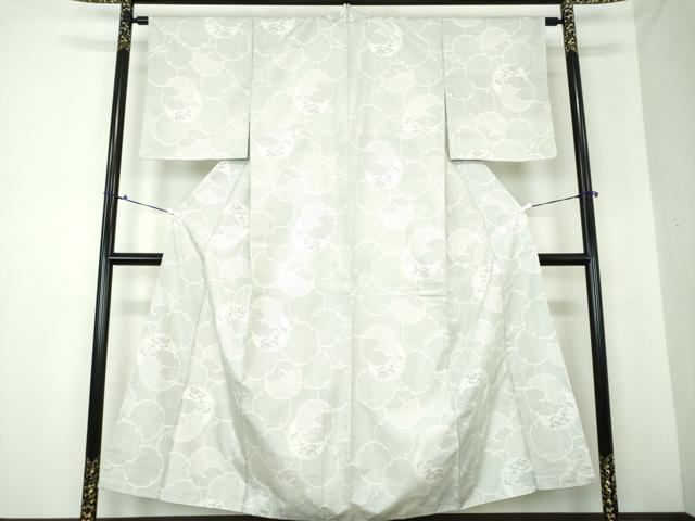 平和屋着物●本場大島紬　白大島　9マルキ　120亀甲　雪輪重ね松文　正絹　逸品　DAAQ3454ps