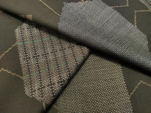 平和屋着物●本場大島紬　9マルキ　幾何学文様　正絹　逸品　DAAS2137tw