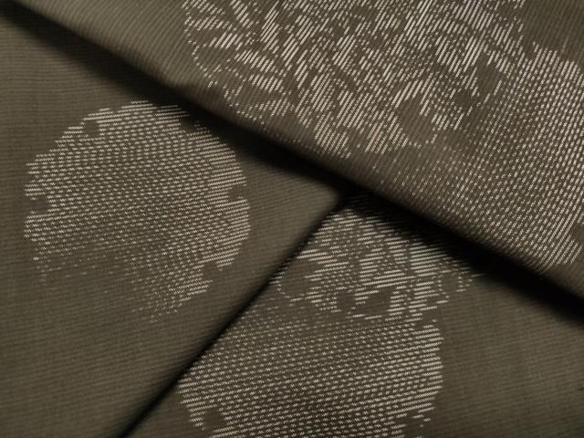 平和屋着物●本場大島紬　地空き　雪輪草花文　やまと誂製　正絹　逸品　未使用　DAAS2398tw