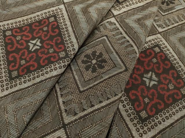 平和屋着物●本場大島紬　龍郷絣　花菱文　正絹　逸品　未使用　DAAS3664ps