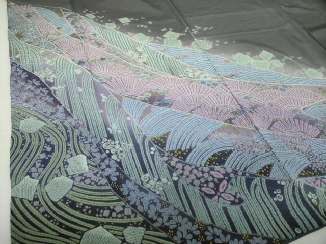 平和屋着物○極上 十日町 名門 滝泰謹製 中国三大刺繍 相良刺繍