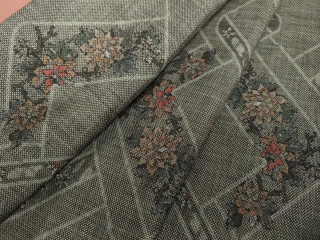 平和屋着物●本場大島紬　9マルキ　草花文　正絹　逸品　DAAS3723ps