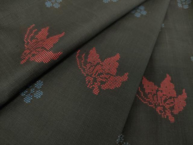 平和屋着物●本場大島紬　7マルキ　地空　舞蝶花文　正絹　逸品　DAAS3738ps