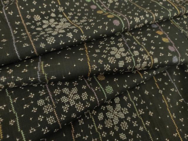 平和屋着物●本場大島紬　7マルキ　よろけ縞花文　正絹　逸品　DAAS3976ps