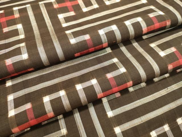 平和屋着物●希少　本場大島紬　龍郷絣　秋名バラ　幾何学文様　正絹　逸品　未使用　DAAT1412tw