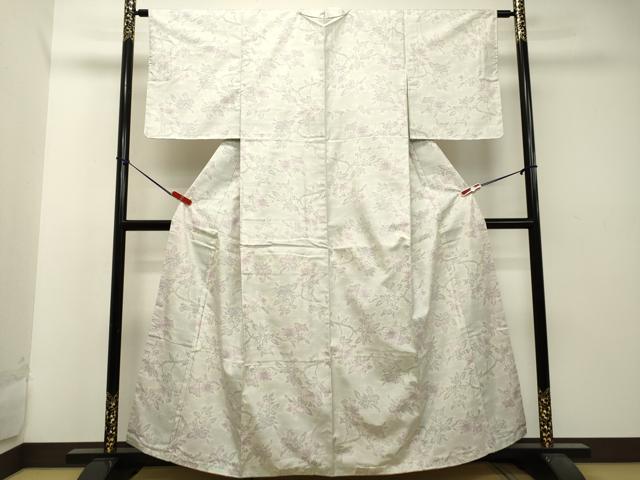 平和屋着物●本場大島紬　白大島　枝花文　ロング丈　正絹　逸品　AAAY0181zg 平和屋着物○本場大島紬 白大島 枝花文 ロング丈 正絹 逸品 AAAY0181zg