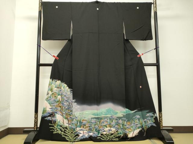 平和屋着物●本加賀友禅作家　前川哲　黒留袖　風景笹松文　暈し染め　正絹　逸品　DAAU0651tw