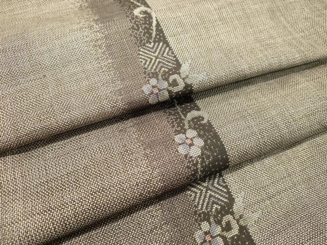 平和屋着物●本場大島紬　9マルキ　草花間道　正絹　逸品　DAAU0660tw